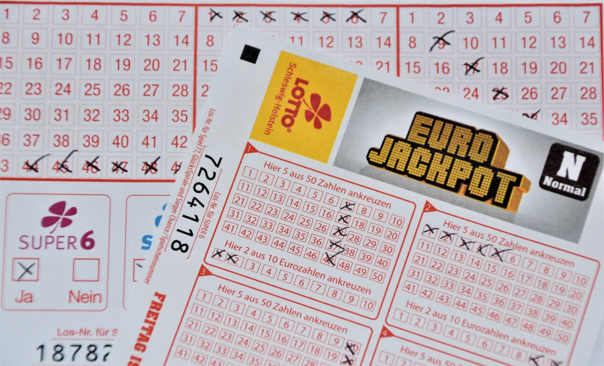 Eurojackpot dragning - Hur du spelar lotto! Läs på oddset.io